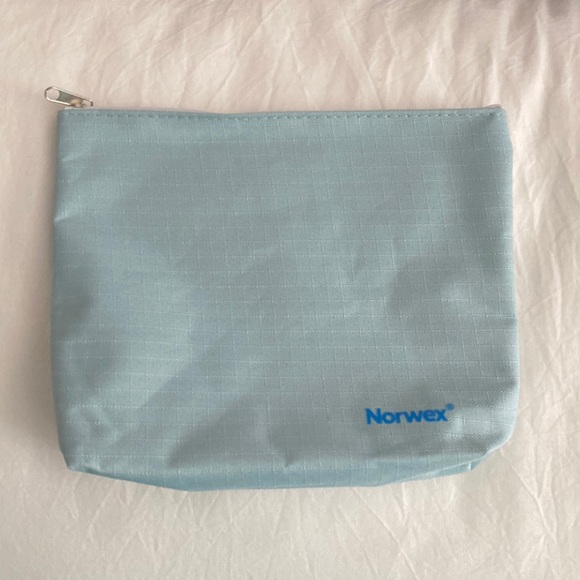 Norwex | Makeup | Lysere Onthegopouch This Is For The Bag Only No ...